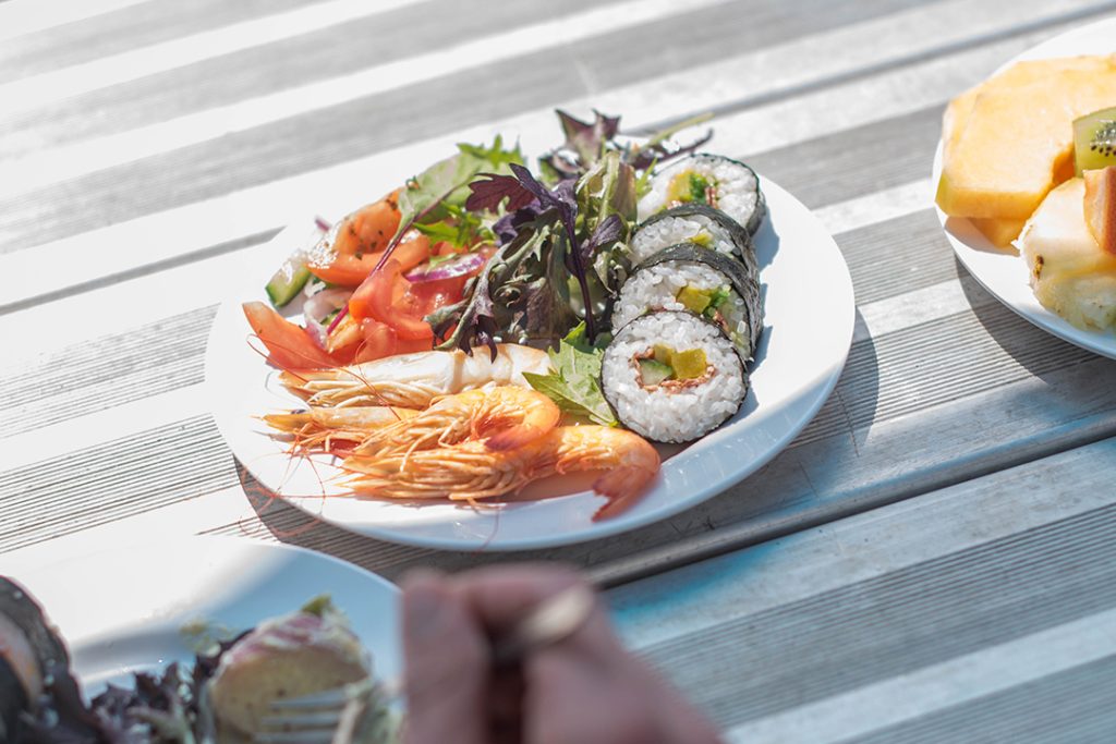 Reef Magic | Great Barrier Reef Tour | Snorkel & Diving